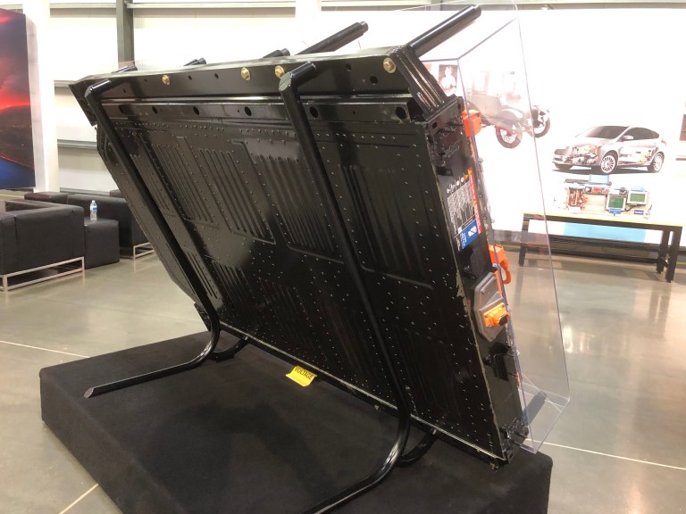 Mustang Mach-E powertrain: up close and personal – Electric Revs